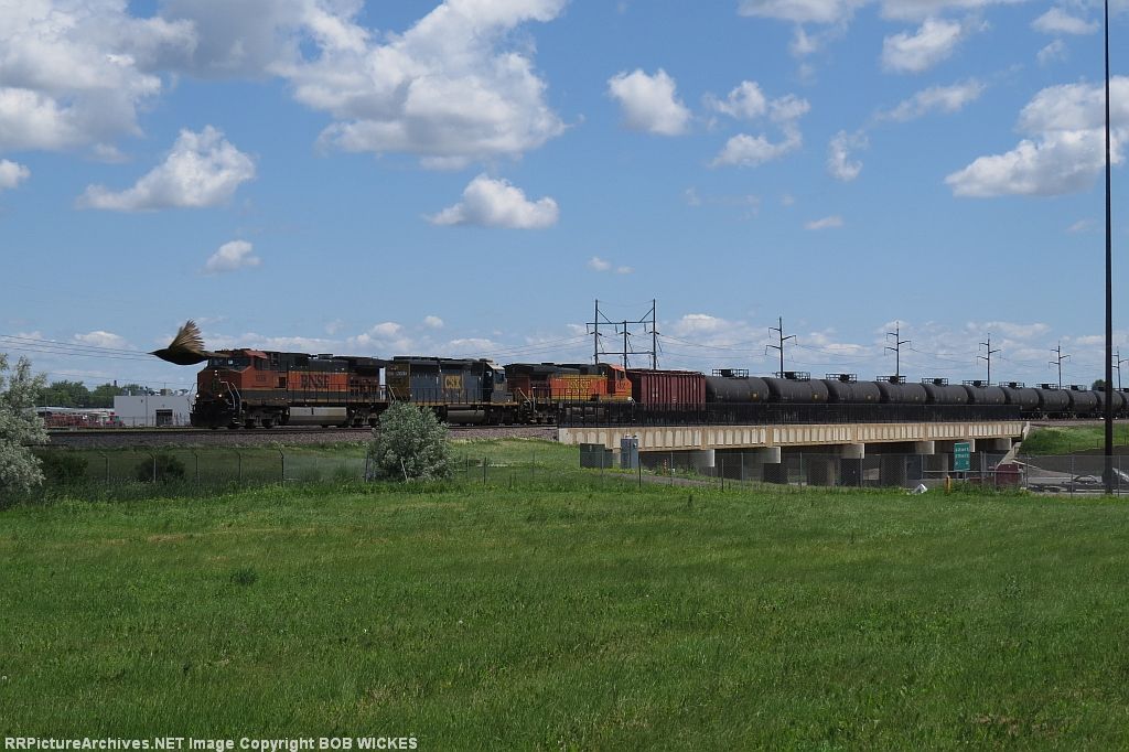 BNSF 1056